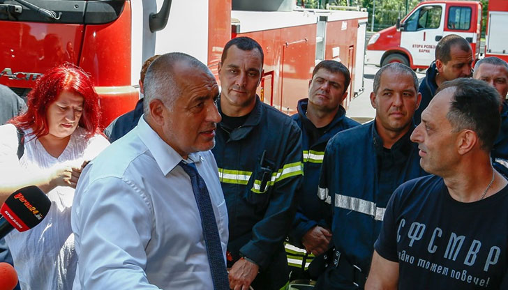 Борисов: След пожар си вдигах жълтата каска като Уди Кълвача ...