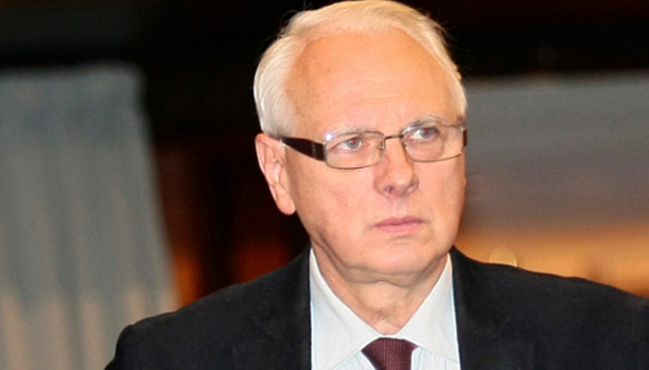 Велизар Енчев: Нещо става в трите "големи" телевизии - DUNAVMOST.com