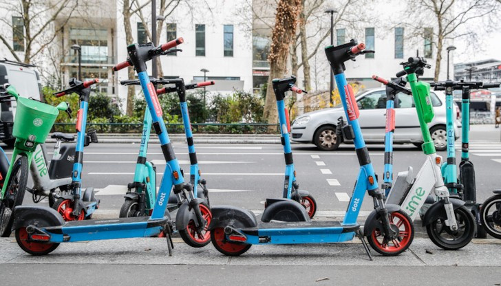 Париж забранява електрическите тротинетки - DUNAVMOST.com