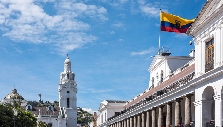 Еквадор гласува за нов президент - DUNAVMOST.com