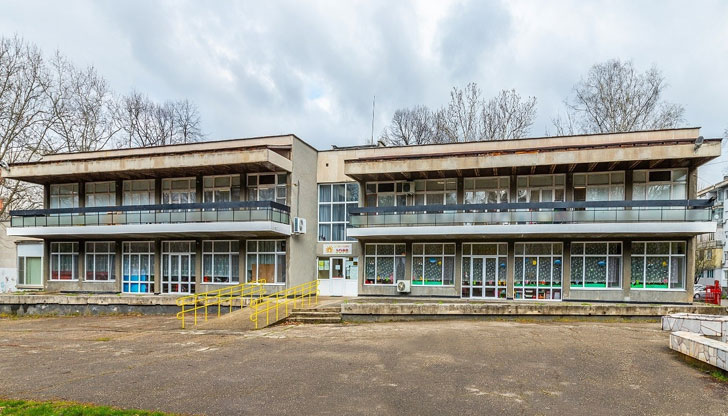 Ще ремонтират ДГ „Зора“ - DUNAVMOST.com