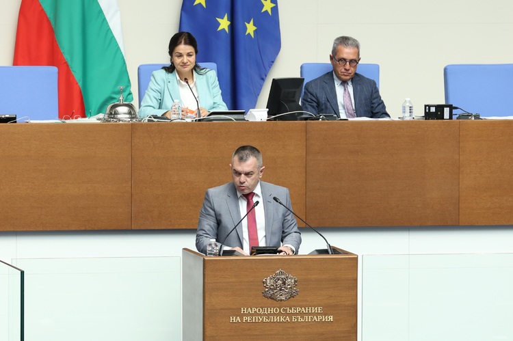 Венелин Венев: Имаше опит за вербовка на служители от Служба „Военно ...