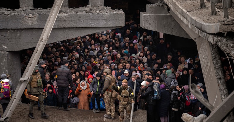 Западни туристи търсят военни преживявания в Украйна - DUNAVMOST.com